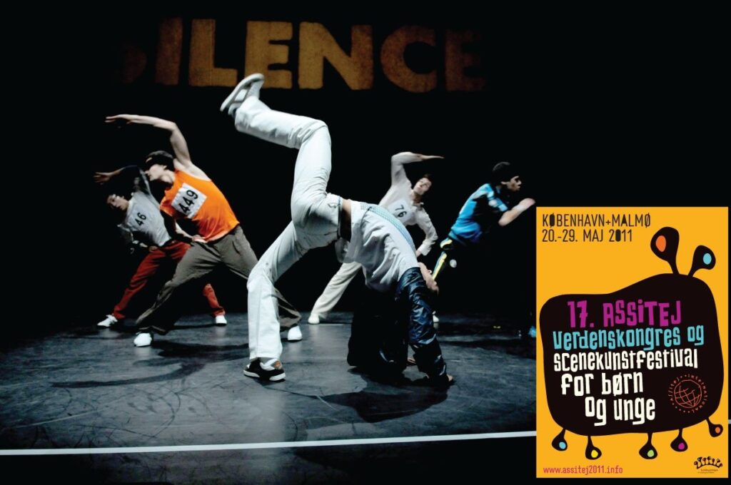 Snart går det løs | Teateravisen